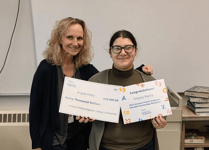 Dearborn student receives Amazon scholarship to pursue a degree in ...